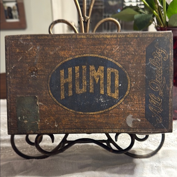 Humo Cigars | Accents | Vintage Humo Wooden Box With Gold And Black ...